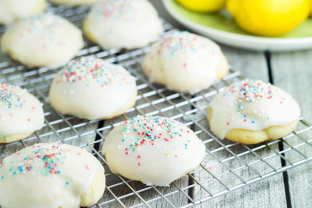 Italian Lemon Cookies (Anginetti) Recipe