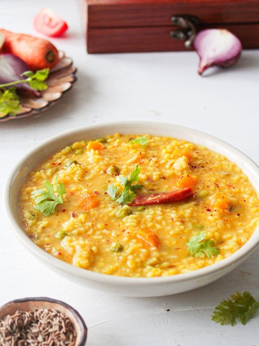 Khichdi Rice and Lentil Porridge - Cooking The Globe