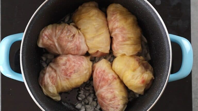 Stuffed Cabbage Rolls Sarma Recipe - Cooking The Globe
