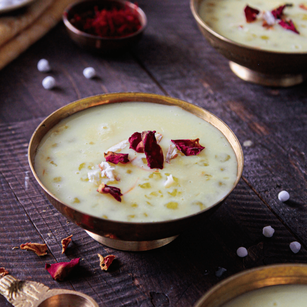 Easy Sabudana Kheer Indian Tapioca Pudding Recipe