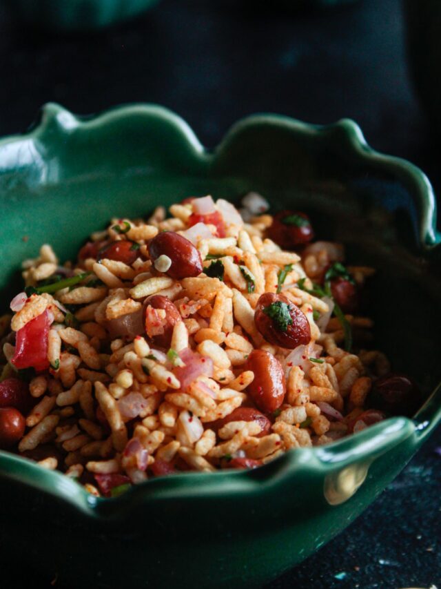 Easy Jhaal Muri Recipe: Indian Puffed Rice Snack - Cooking The Globe