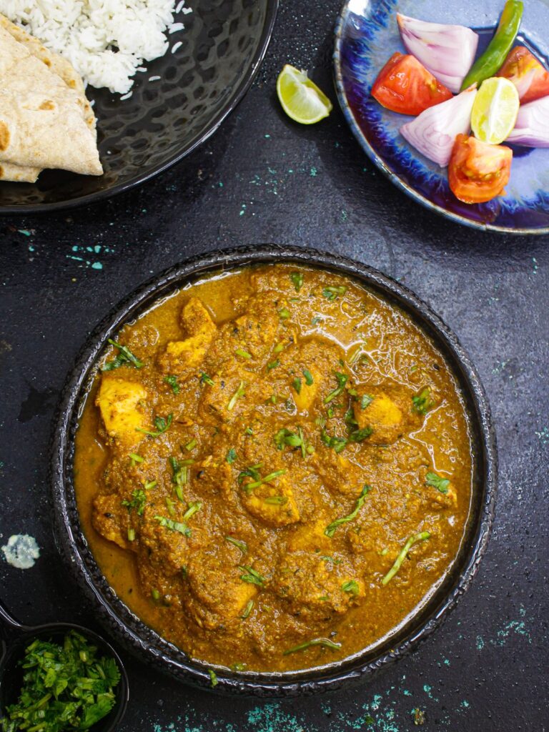 Simple Indian Chicken Curry - Cooking The Globe
