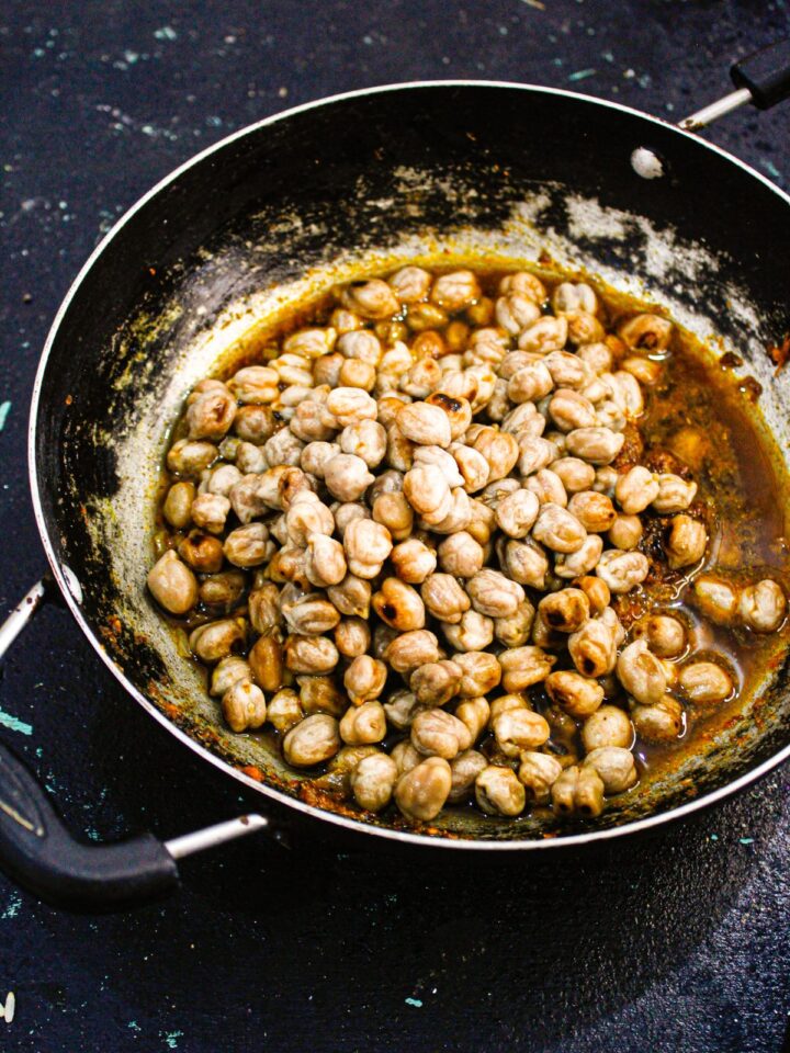 Spicy Punjabi Chole: Chickpea Curry - Cooking The Globe