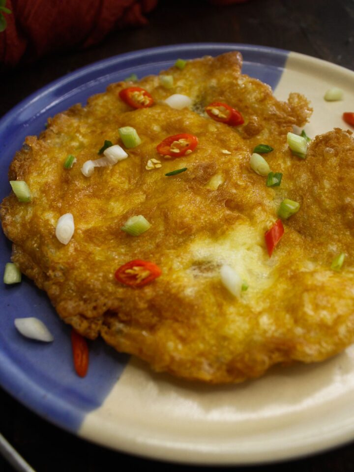 Crispy Thai Omelet Recipe - Cooking The Globe