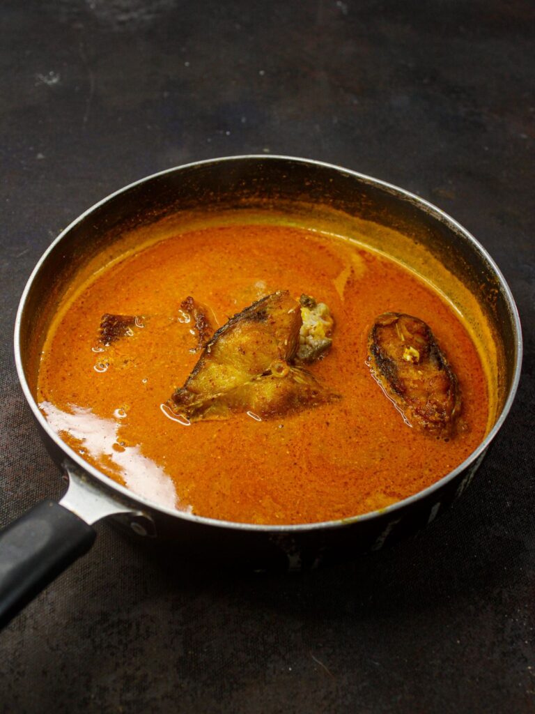 Mustard Catla Fish Curry Recipe - Cooking The Globe