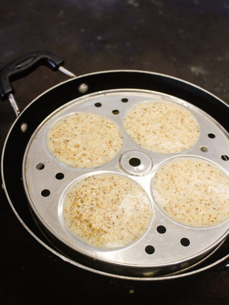 Masala Sooji Idli: Spiced Semolina Rice Cakes - Cooking The Globe