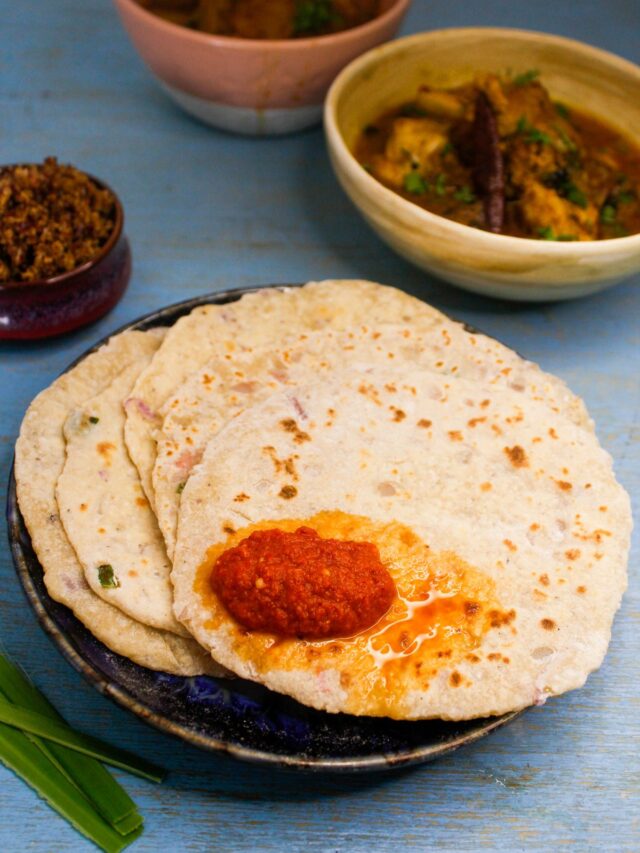 Authentic Sri Lankan Pol Roti - Cooking The Globe