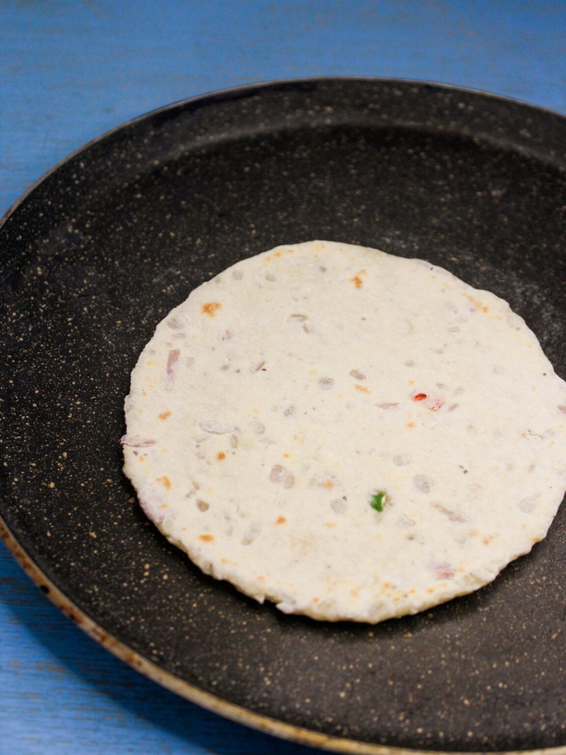 Authentic Sri Lankan Pol Roti - Cooking The Globe