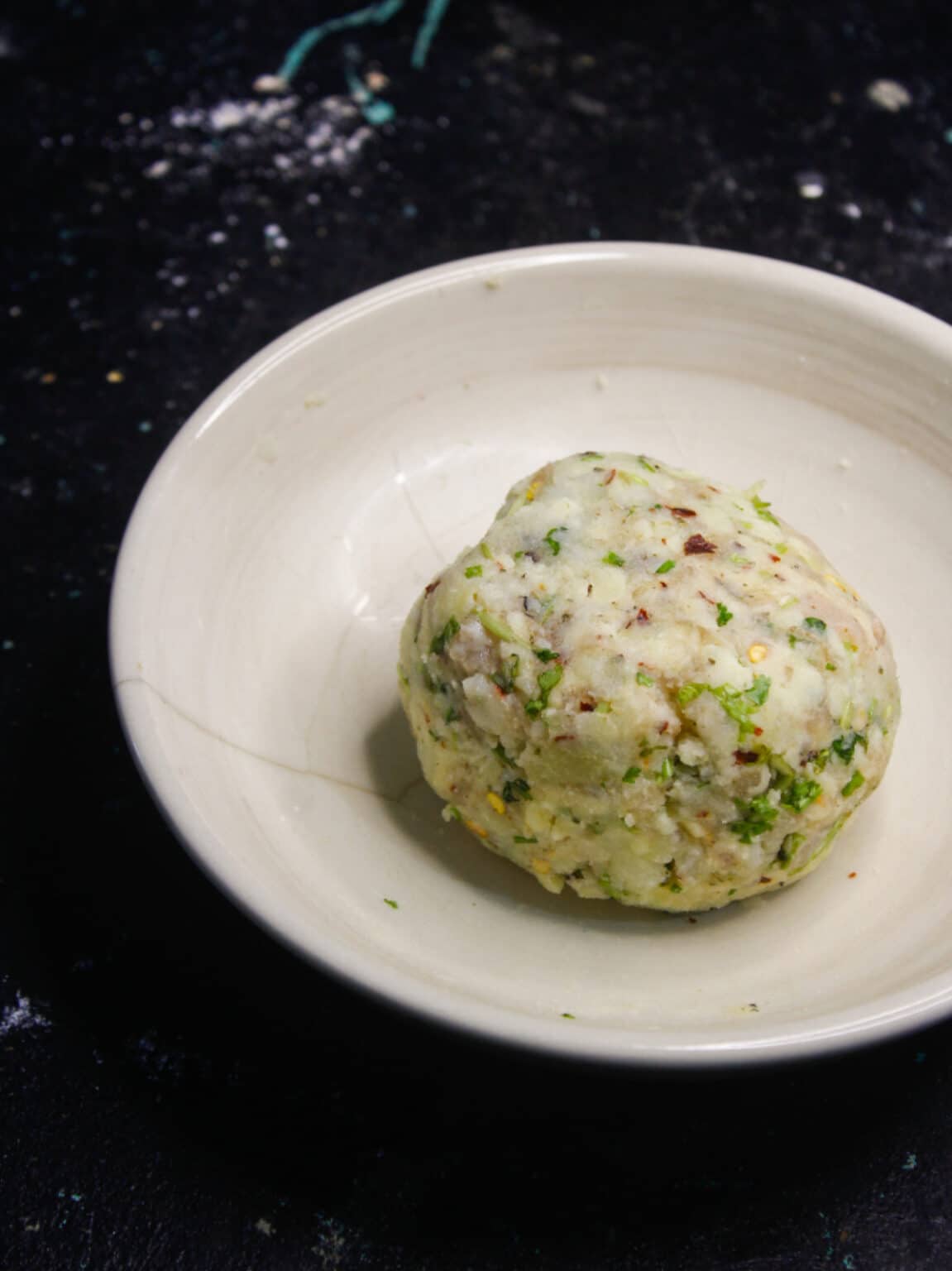 Crispy Fried Cheesy Potato Balls - Cooking The Globe