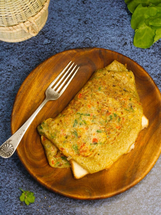 Bread Omelet: Easy Indian Style Breakfast - Cooking The Globe